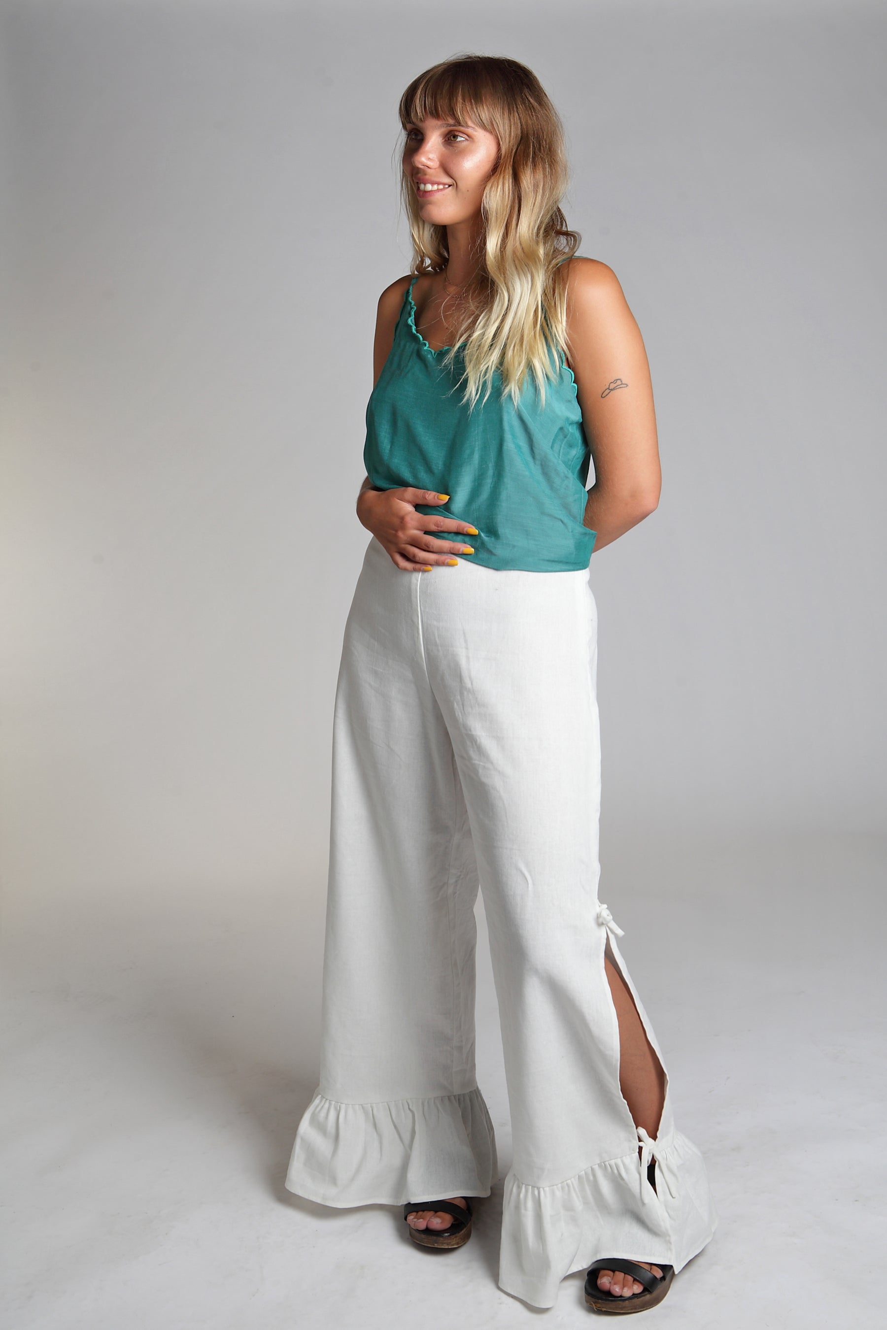 Otomo Linen Bloomer Pants – Taboo Fashion & Accessories