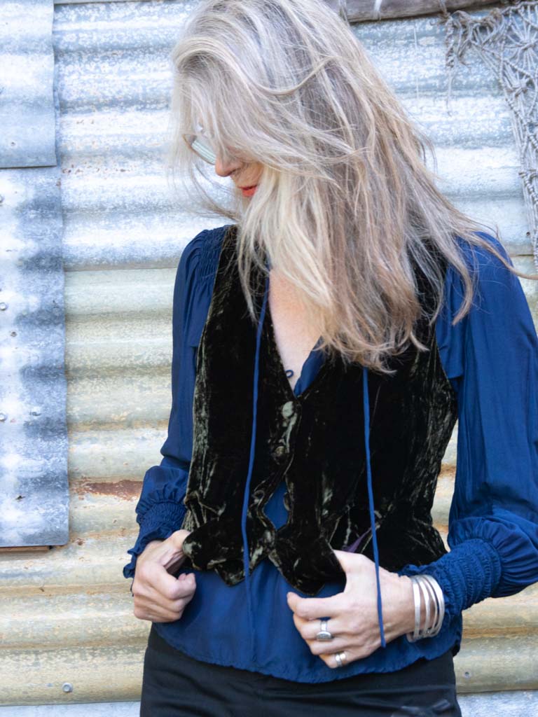 Vivian Velvet Vest – Taboo Fashion & Accessories